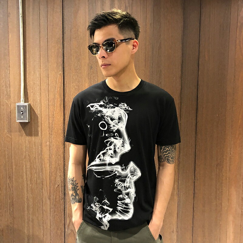 美國百分百【全新真品】Karl Lagerfeld 短袖 短T 老佛爺 卡爾系列 logo 煙圈 黑色 M號 AF94 | 美國百分百直營店 ...