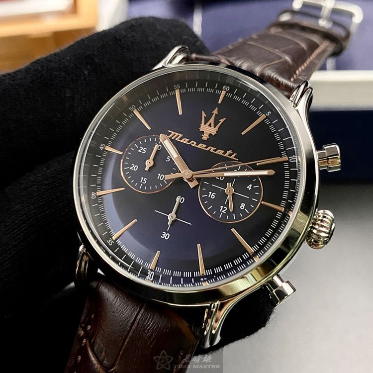 點數9%★MASERATI手錶,編號R8871618014,42mm銀圓形精鋼錶殼,寶藍色簡約, 三眼, 中三針顯示, 精密刻度錶面,咖啡色 ...