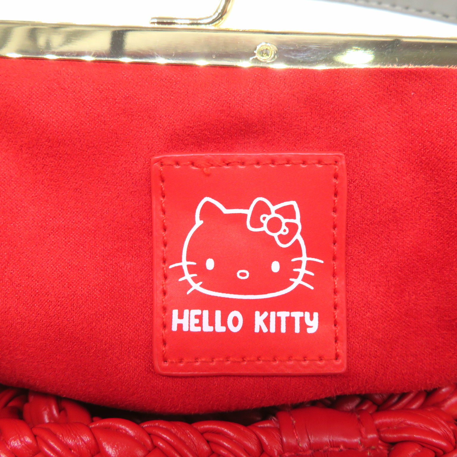 asdfkitty*KITTY 雙珠扣 2用 皮質壓紋 手提包 斜背包-日本正版商品 | asdfkitty可愛家精品店直營店 | 樂天市場Rakuten