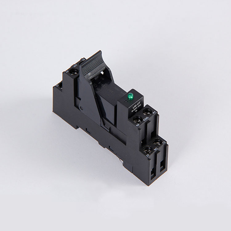 小型微型常開7APCB直流通訊固態繼電器SDD-5HH-1可配導軌式插座 | 協貿國際日用品生活11館 | 樂天市場Rakuten