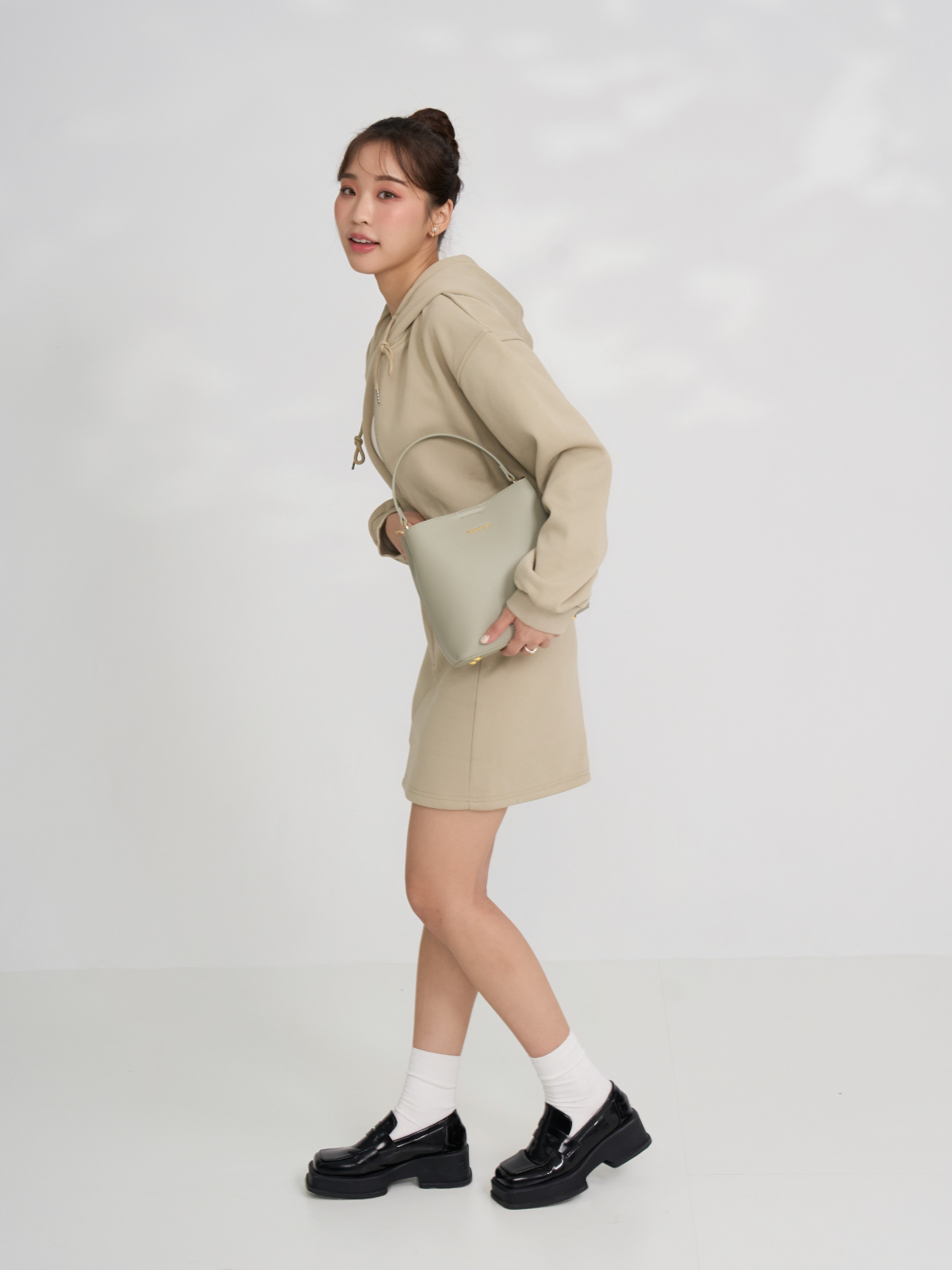 STEVANIE - LYCHI 浪漫三色水桶包【質感精選★APP下單點數4倍送】 | STEVANIE | 樂天市場Rakuten