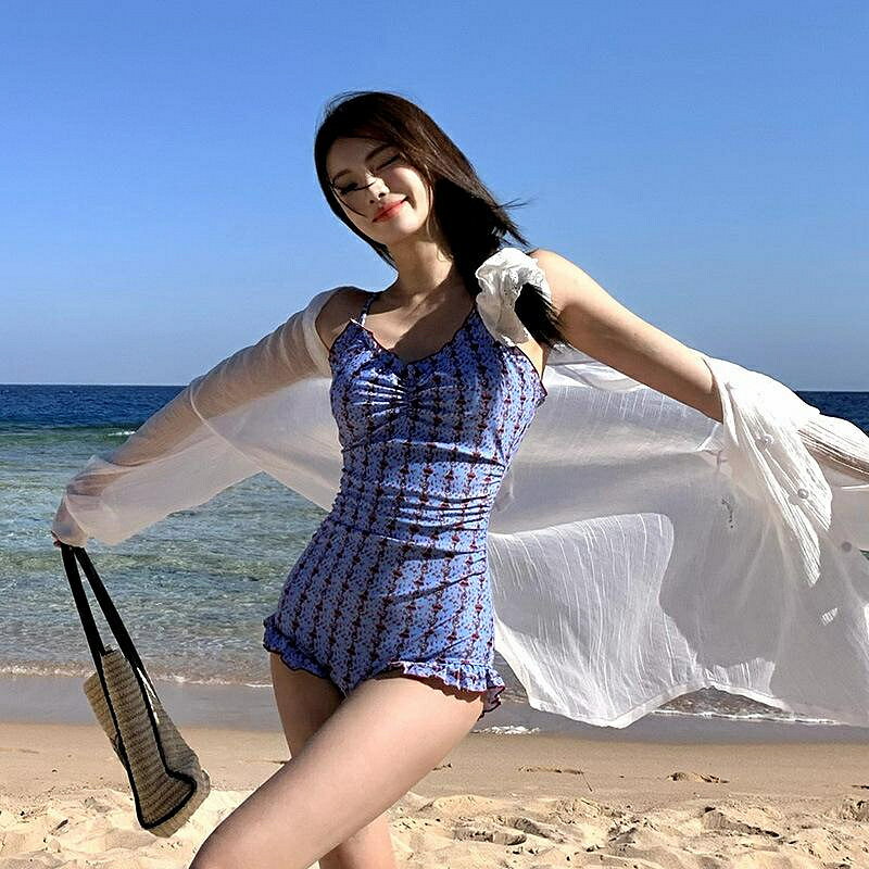 連身泳衣 韓國2025新款泳衣女保守連體三角小胸顯瘦沙灘度假批發游泳衣 | 威吉優品 | 樂天市場Rakuten