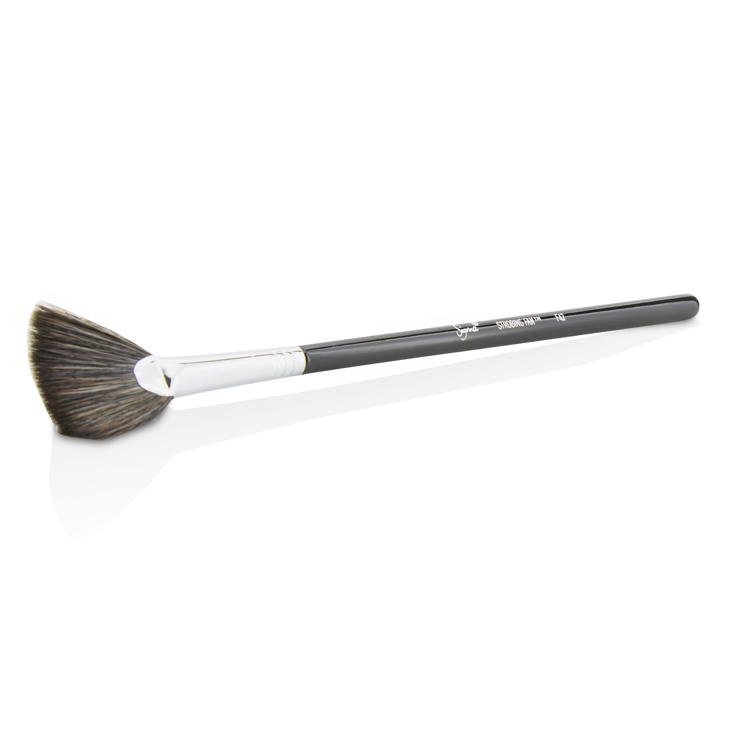 Sigma Beauty - F42打亮大扇刷F42 Strobing Fan Brush | 草莓網Strawberrynet直營店 ...