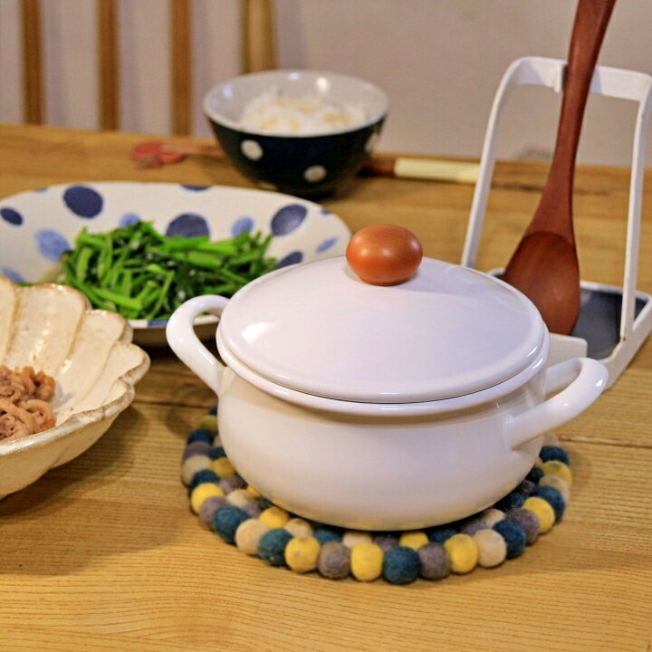 野田琺瑯花蕾琺瑯鍋15cm《ポーチカ 1.1L IH適用 湯鍋 POCHKA 燉鍋 雙耳鍋 鑄鐵 琺瑯鍋 花蕾鍋 果醬 ホーロー 日本製鍋子》 | 千羽先生 食酒器和風家居 | 樂天市場Rakuten