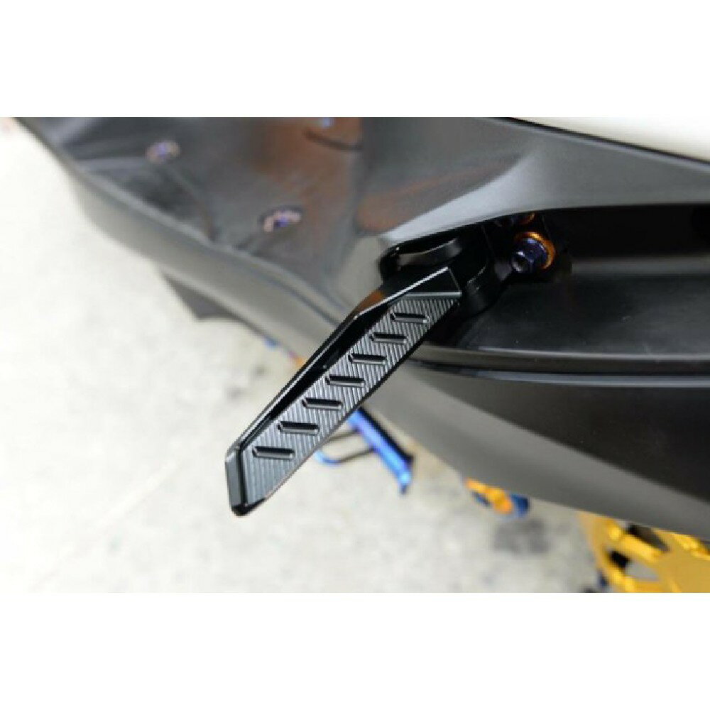 惡搞手工廠 S-MAX FORCE 三代勁戰 四代勁戰 CNC 腳踏板 飛旋踏板 飛炫踏板 | 指尖購物 | 樂天市場Rakuten