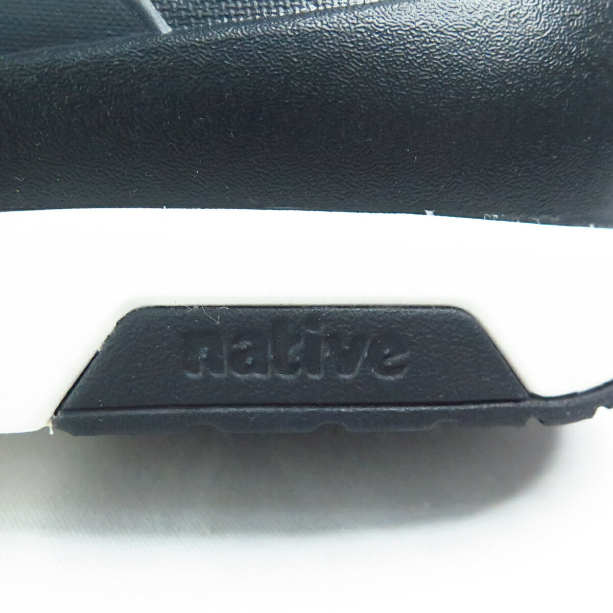 Native LENNOX 男女款 洞洞鞋 防水 111050001105 瞬黑x貝殼白【iSport愛運動】 | ISPORTSHOP直營店 ...