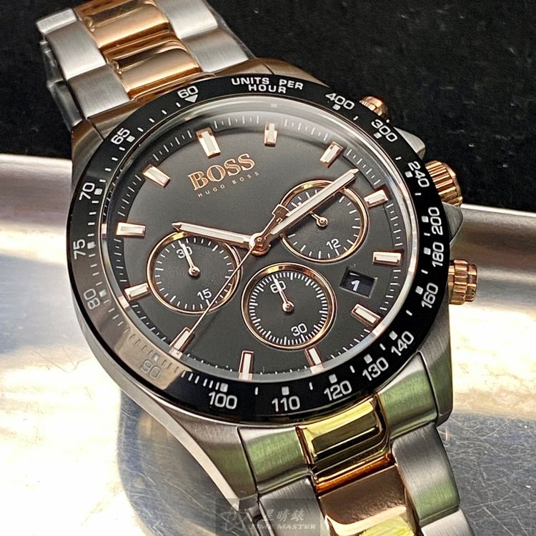 點數9%★BOSS手錶,編號HB1513757,42mm黑圓形精鋼錶殼,黑色三眼, 時分秒中三針顯示, 運動錶面,金銀相間精鋼錶帶款,自用送人 ...