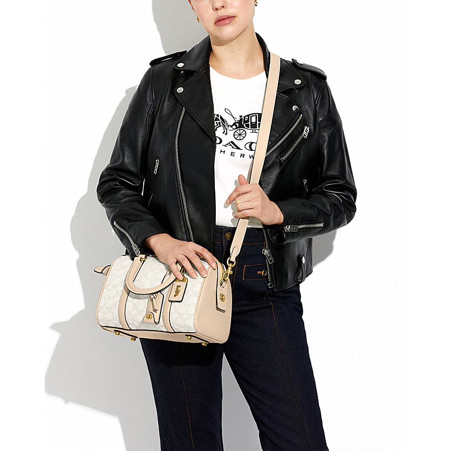 精選★COACH Ruby25 中號經典老花 手提波士頓包 CA117~【購物節優惠★菲尼斯 國際精品↘3折起】 | 菲尼斯直營店 | 樂天 ...