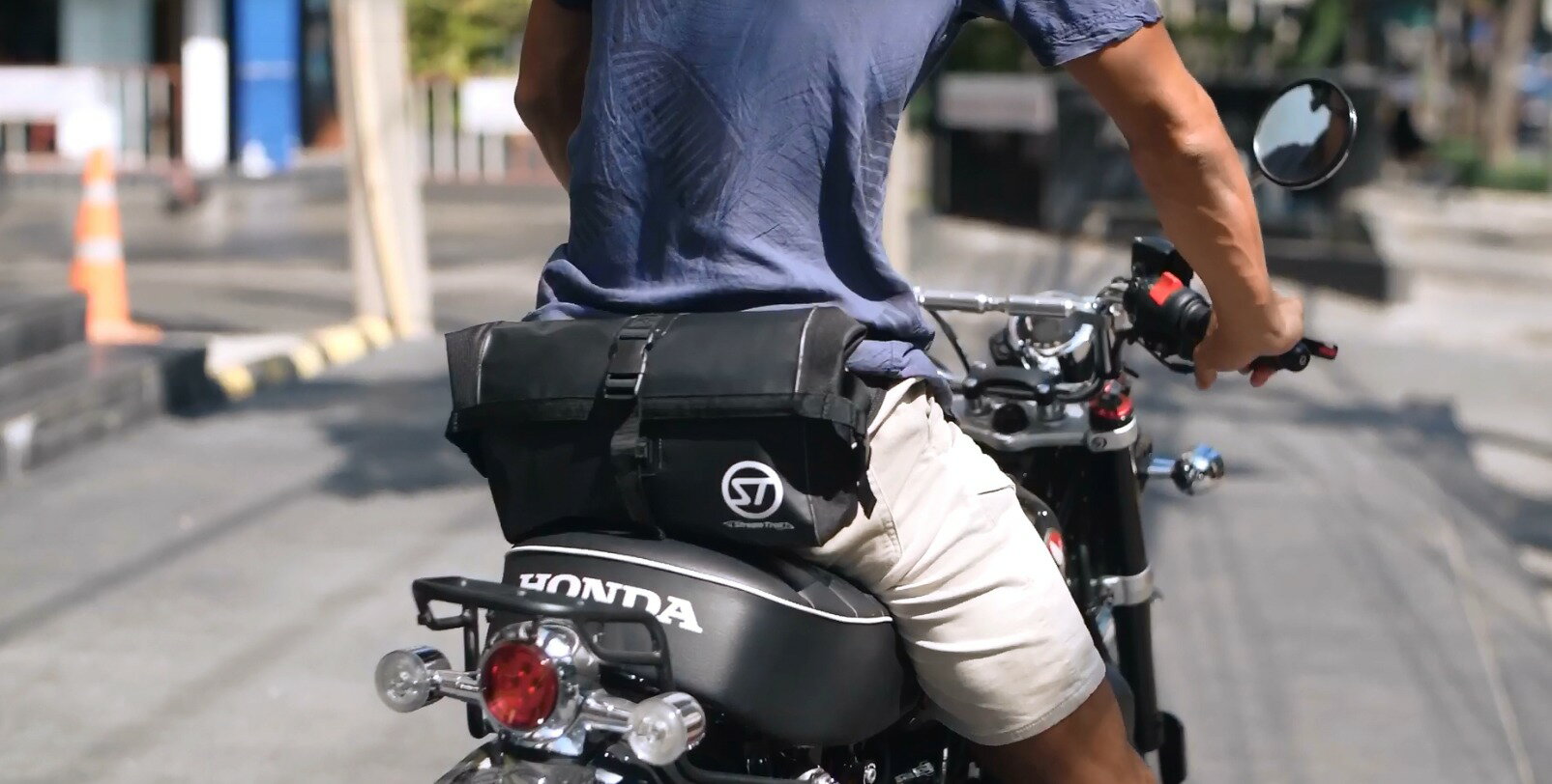 日本 《Stream Trail》SD Waist Bag II 防水腰包 (浪花白) | 享趣戶外 | 樂天市場Rakuten