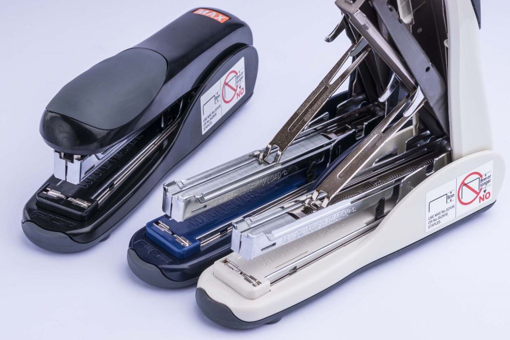 日本 美克司 MAX HD-50DF 釘書機 訂書機 (適用3號釘書針) | 聯盟文具直營店 | 樂天市場Rakuten
